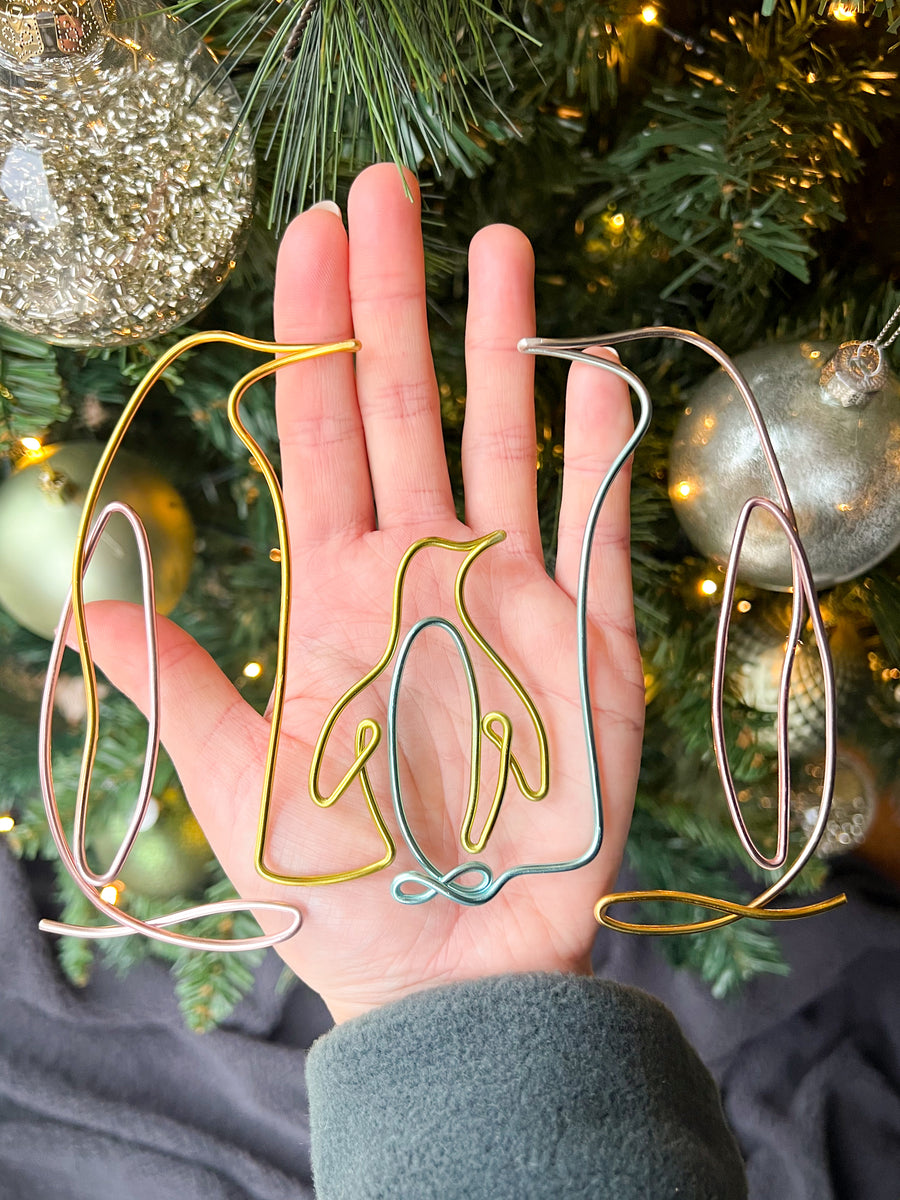 Wire Penguin Family – In other words designs