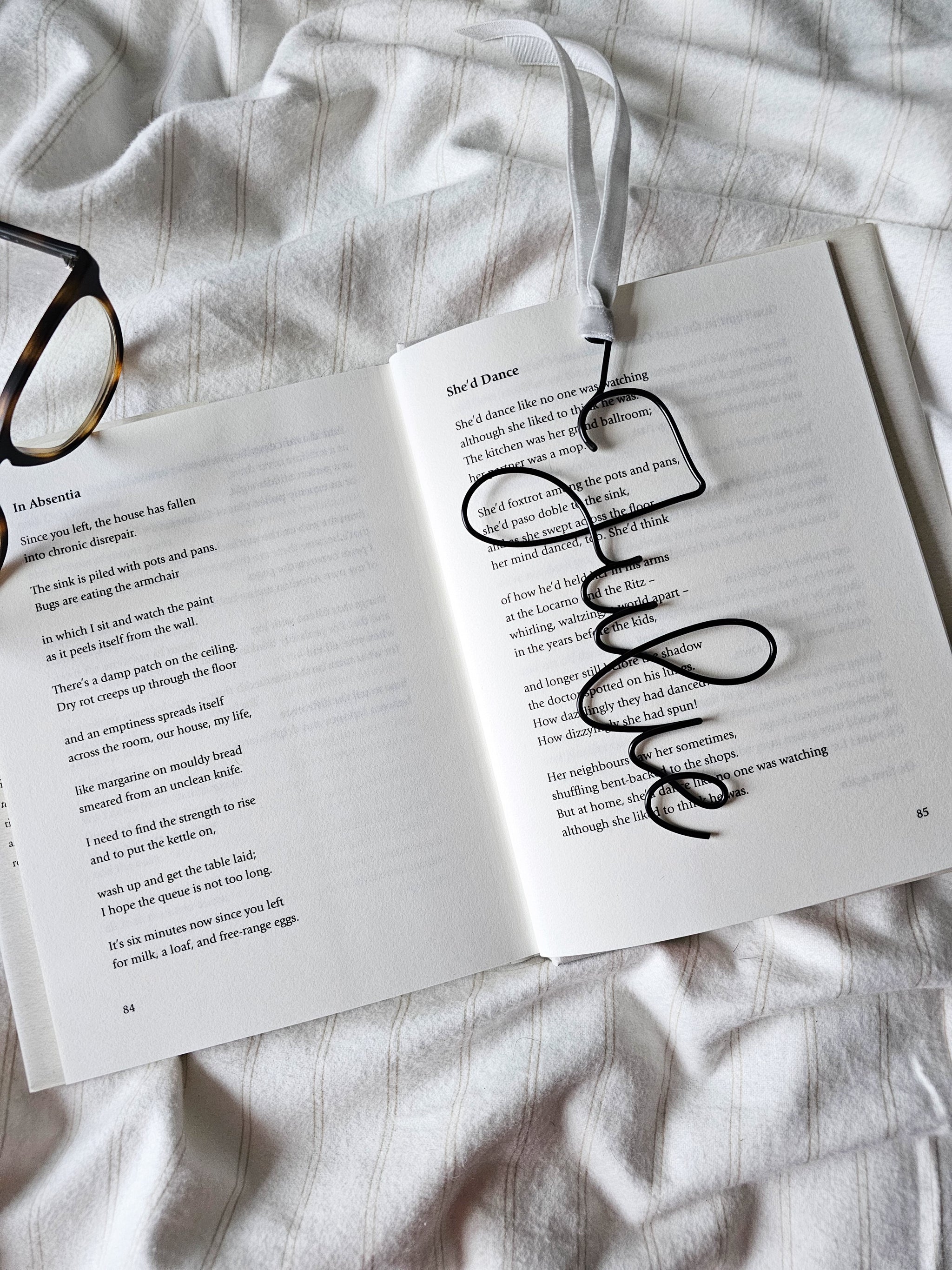 Personalised Wire Bookmark – In other words designs